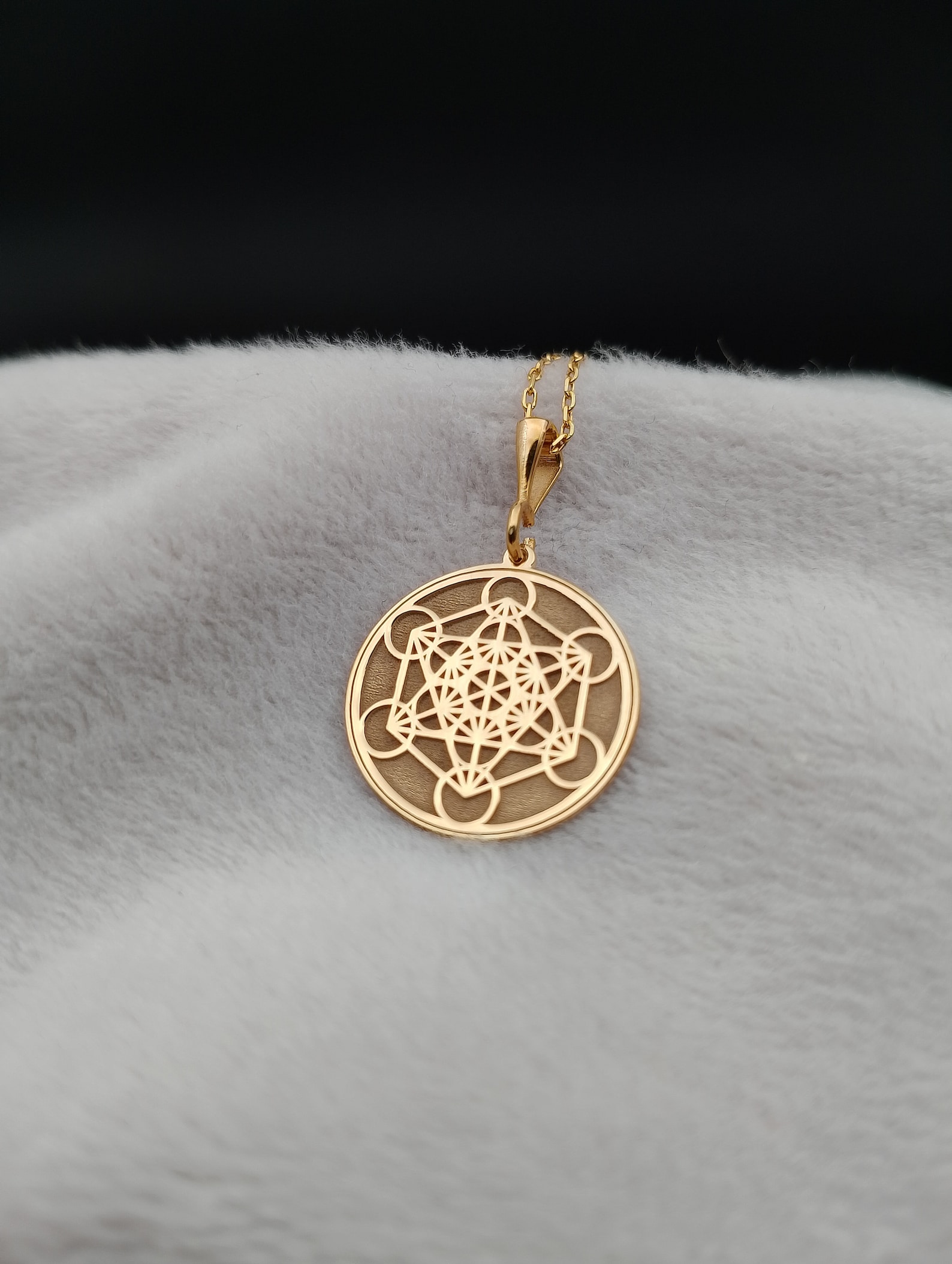 14K Gold Metatron Necklace, Metatron Cube Necklace, Dainty Archangel ...