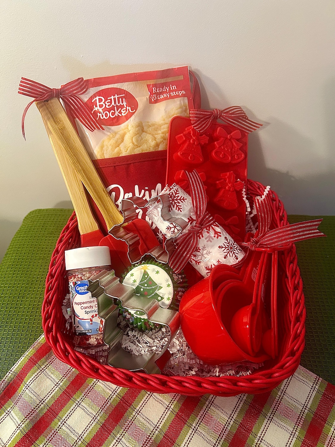 Christmas Baking Gift Basket, Kitchen Gift Basket, Christmas Kitchen Gift, Xmas Gift Basket ...