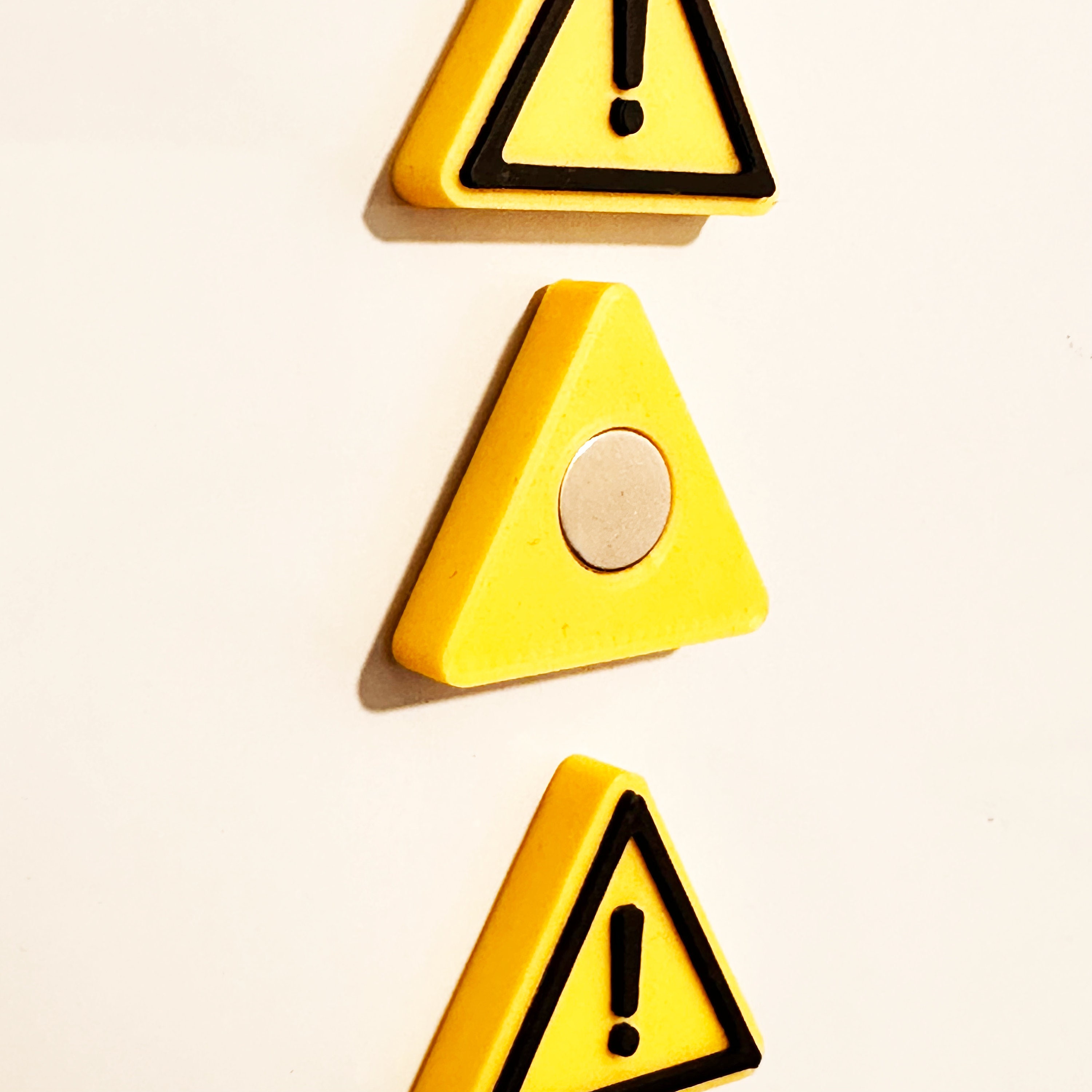 3D Printed Triangle Magnets, 5 Pack Geometric Magnets for Fridge ...