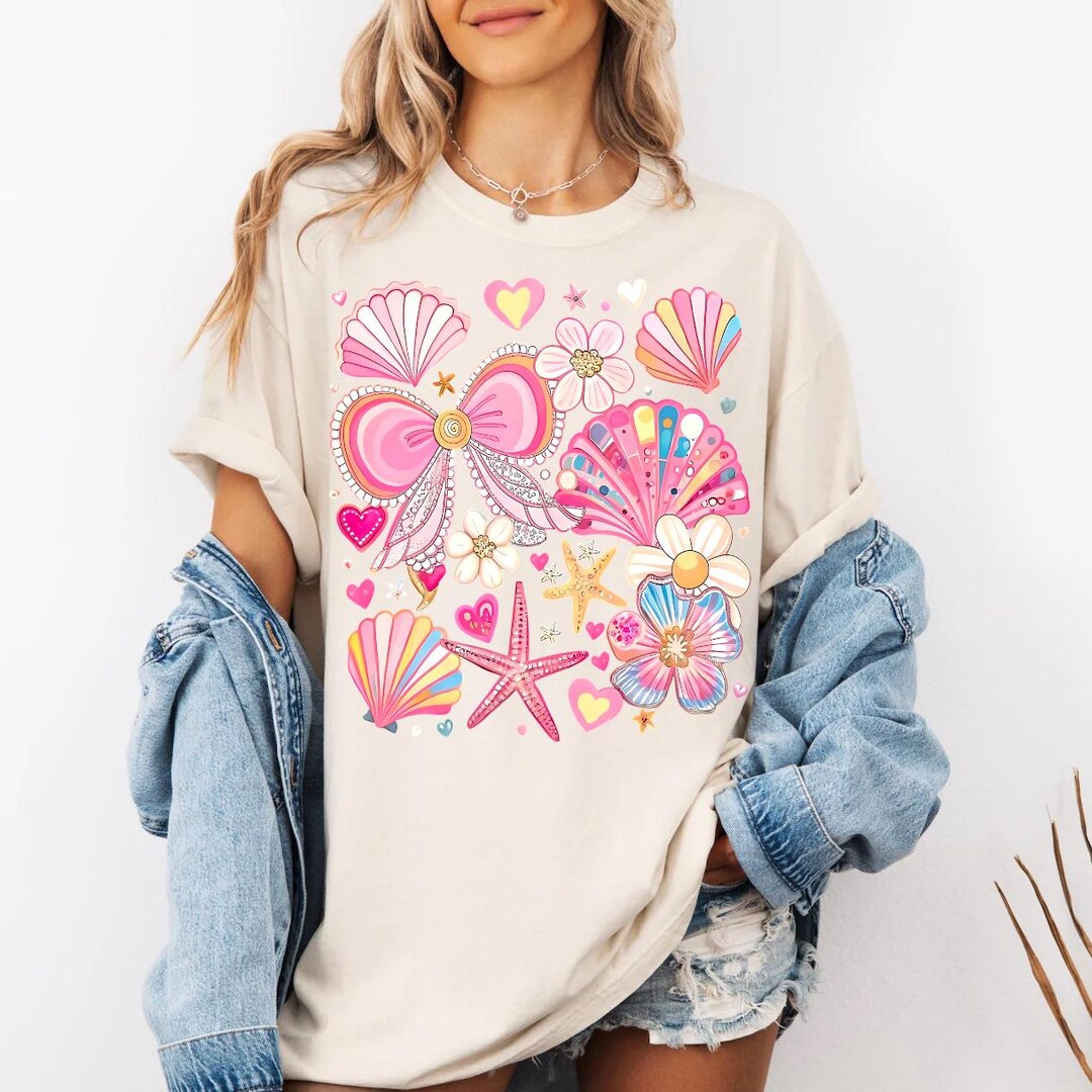Girly Bow Clam Seashell Beachy Comfort Colors T-shirt, Preppy Trending ...