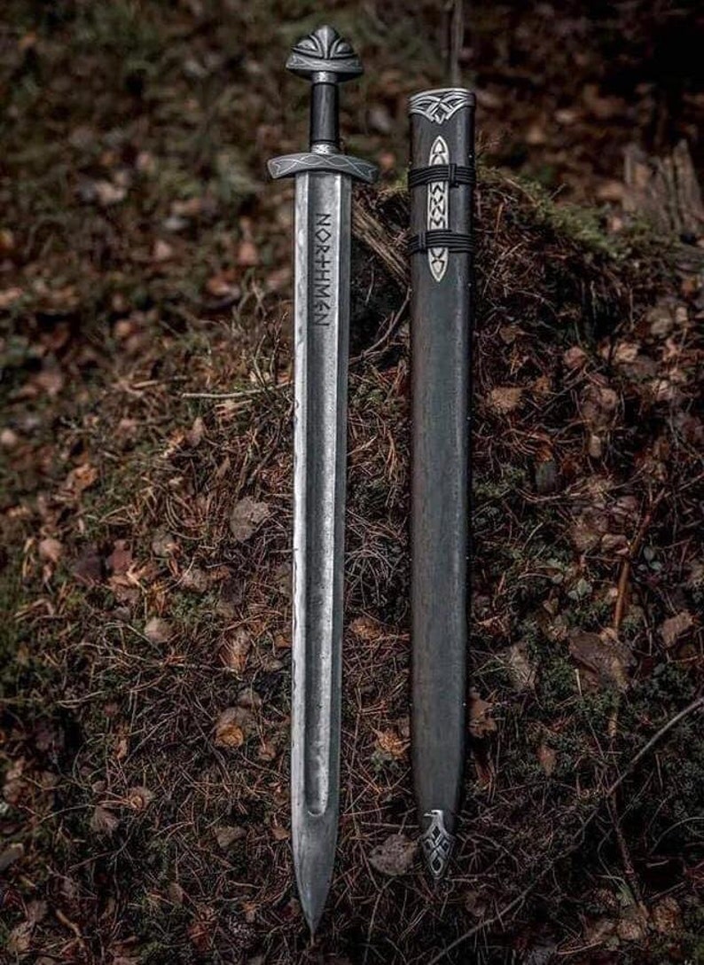 Hand Forged Damascus Steel Viking Sword Sharp / Battle Ready Medieval ...