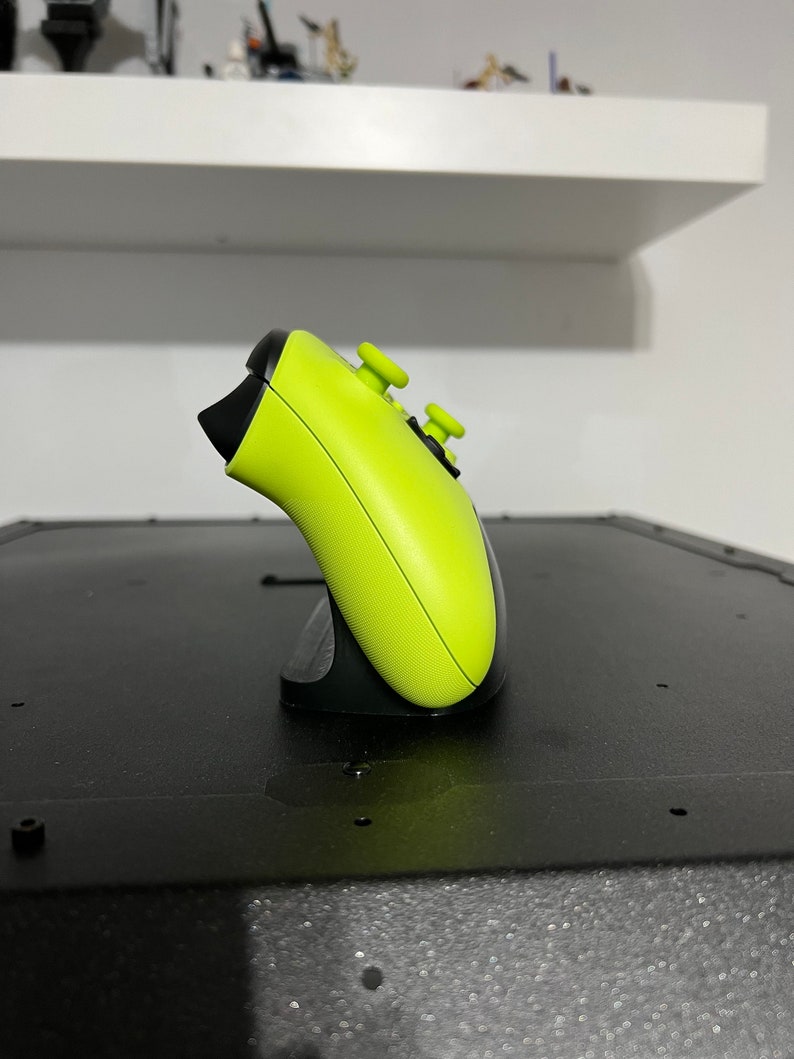 3D Printed Xbox Controller Holder Sturdy Modern Stand, Gaming Accessory ...