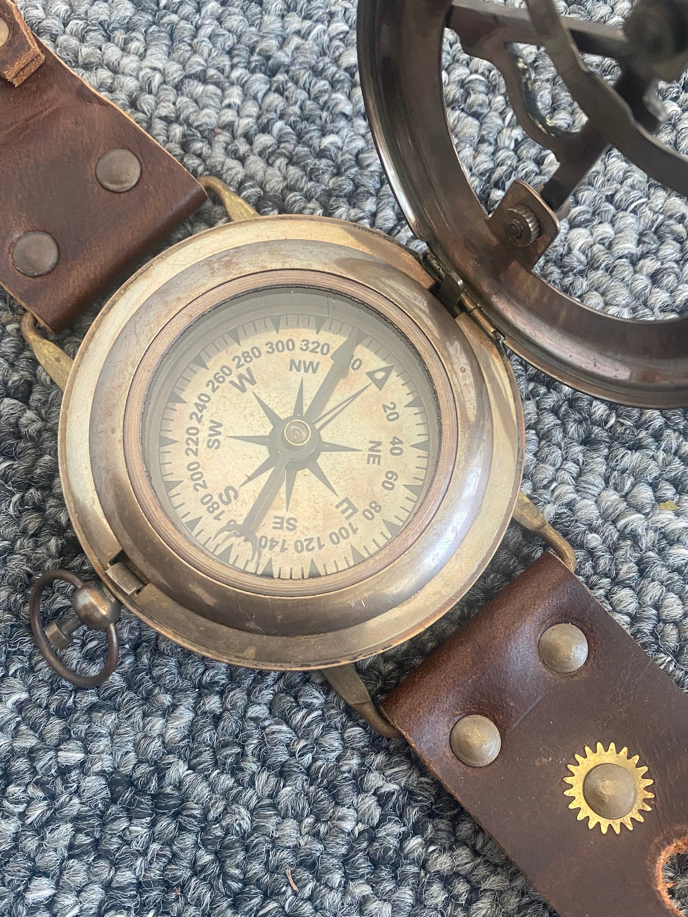 Nautical Vintage Steampunk Watch Style Sundial Compass/wrist Sundial ...