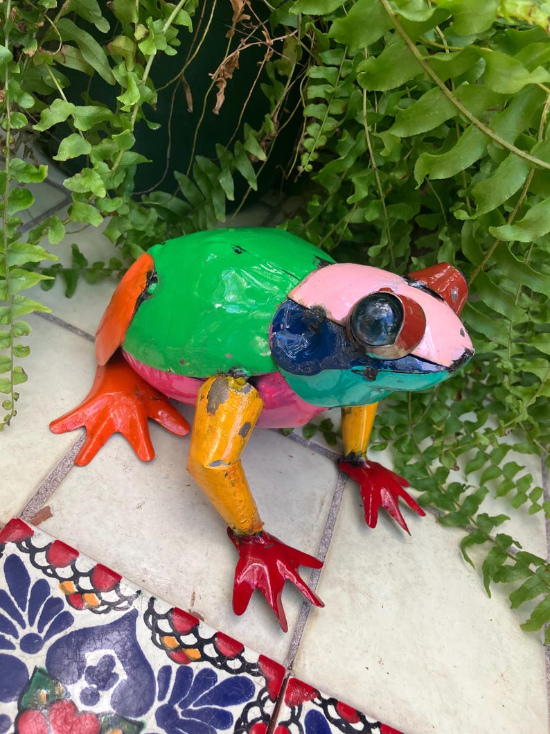 Metal Frog - Etsy