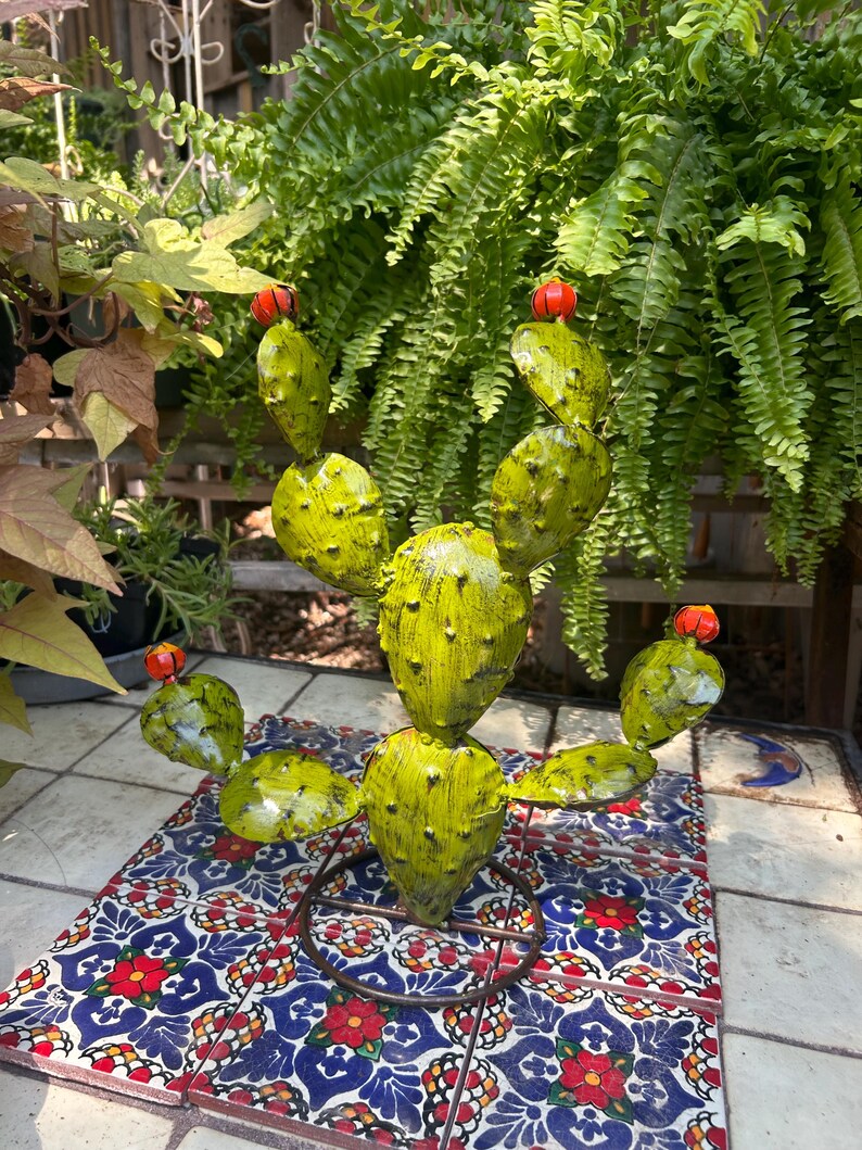 Mini Metal Cactus - Etsy