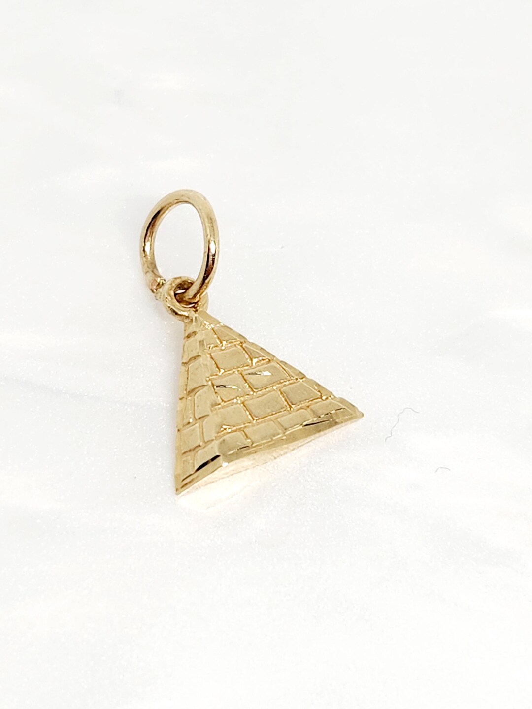 14K Yellow Gold Pyramid Charm, Solid Gold Pyramid Charm, Gold Egyptian ...