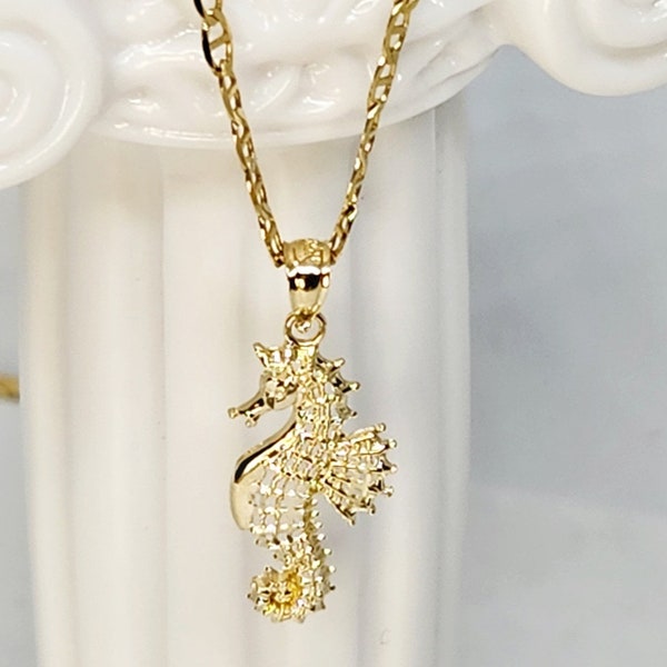 Seahorse Charm - Etsy