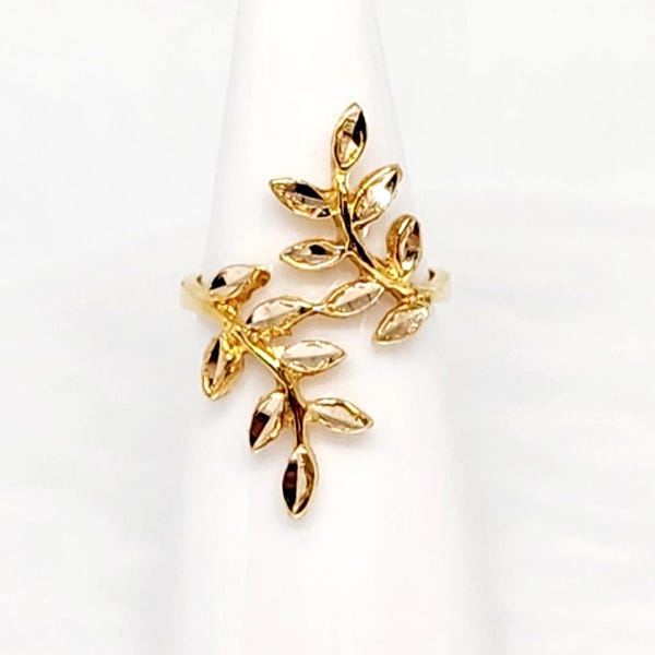 Gold Leaf Ring - Etsy