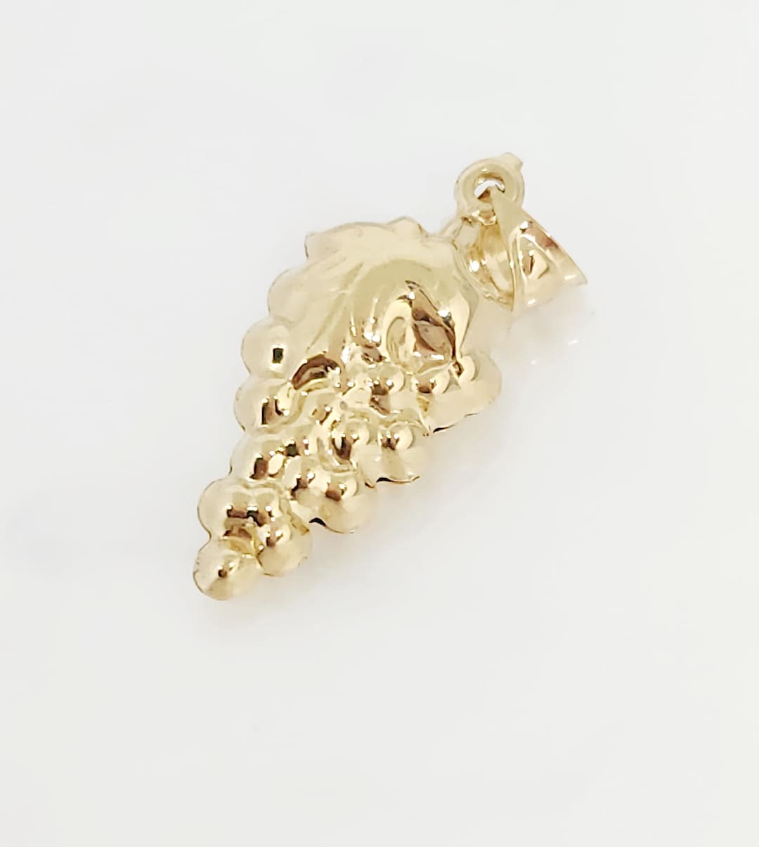 10K Yellow Gold Grape Charm, Gold Grape Bunch, Gold Fruit Charm, Gold ...