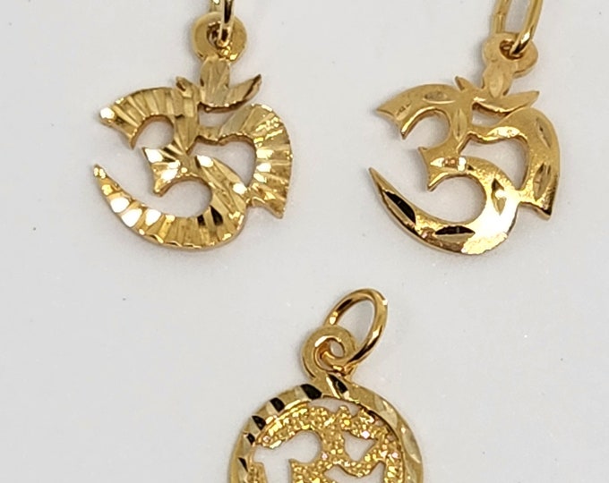 10K Genuine Gold Om Charm, Om Pendant, Om in Circle, Hindu Religious ...