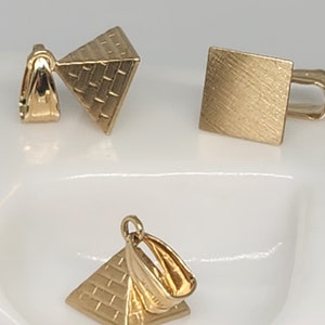14K Real Gold Pyramid Charm, 3D Pyramid, Puff Charm, 3D Charm, Golf ...