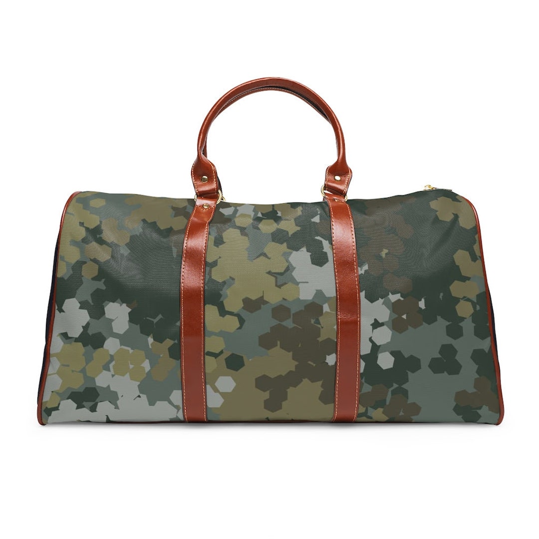 Chesham Tactical Expeditionary Travel Bag | Vintage Camouflage & Stag ...