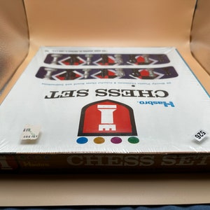 Vintage Hasbro Chess Set NOS 1970s Unopened in the Box. - Etsy