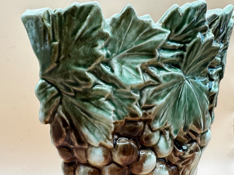 Vintage Mccoy Pottery Signed Vase Double Grape Leaf Cluster 9.25 Inches ...