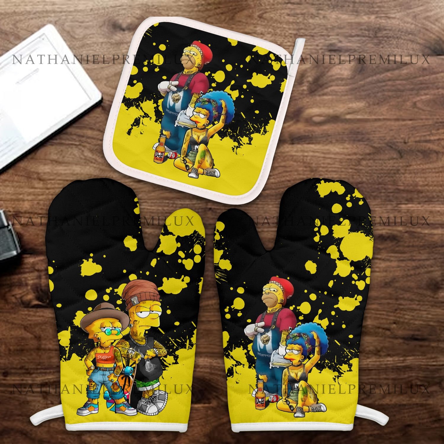 The Simpsons Combo 2 Oven Mitts and 1 Pot Holder Set, The Simpsons ...