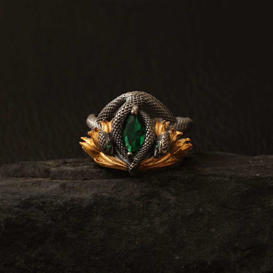 Two Snakes Ring, Aragorns Sterling Silver Ring, Ring of Barahir ...