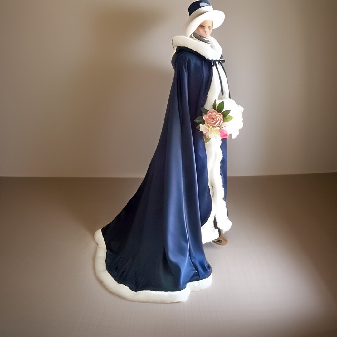 Wedding Shawl Winter Cloak Hooded Fur Trim Long Cloak - Etsy