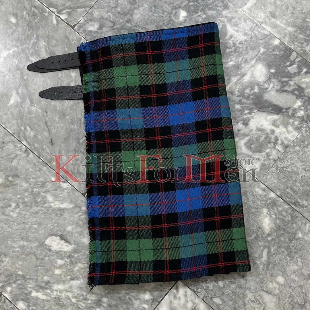 Scottish Handmade Guthrie Ancient 8 Yard Tartan Kilt - Clan Guthrie ...