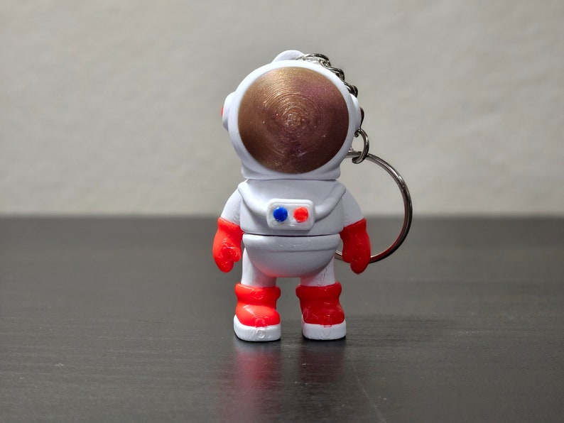 Cute Tiny Space Astronaut Keychain - Etsy