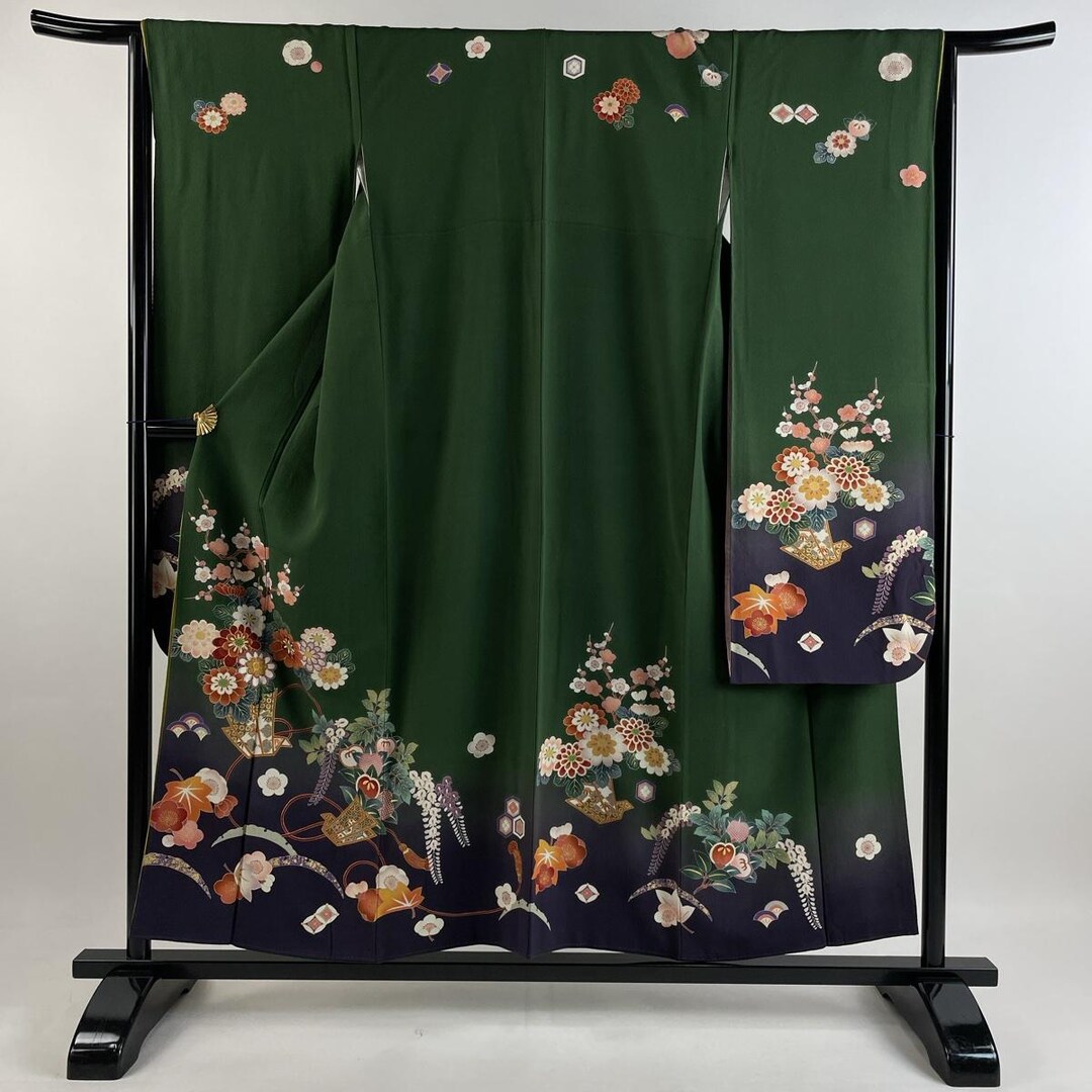 Japanese Kimono Furisode Luxurious Wedding Bouquet Snow Lawn Gold ...
