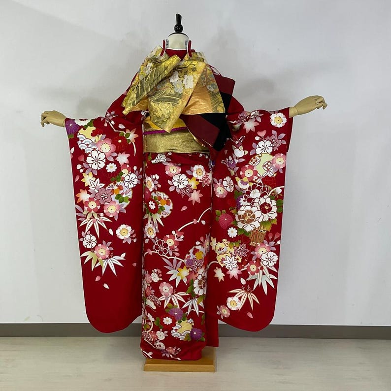 Japanese Kimono Furisode 7set Luxurious Wedding Pure Silk Classic ...