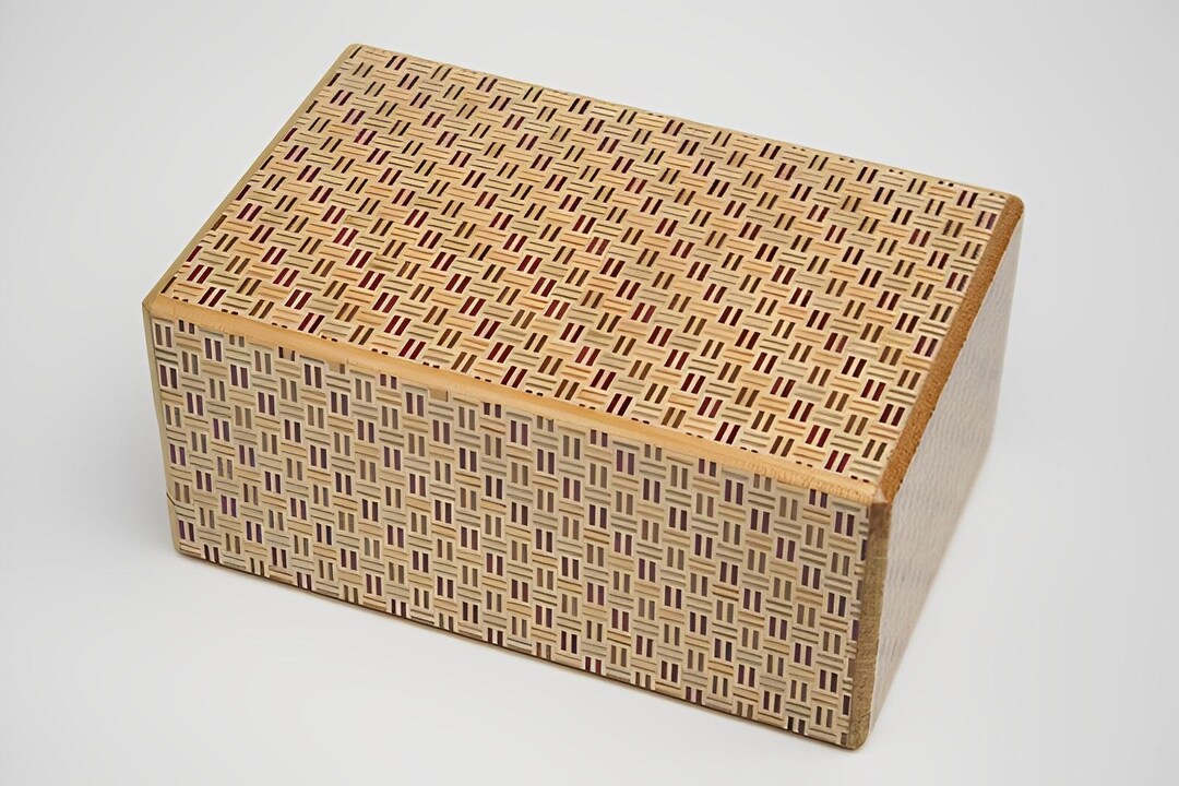Yosegi Puzzle Box – 21+1 Secret Steps With a Hidden Room | Traditional ...