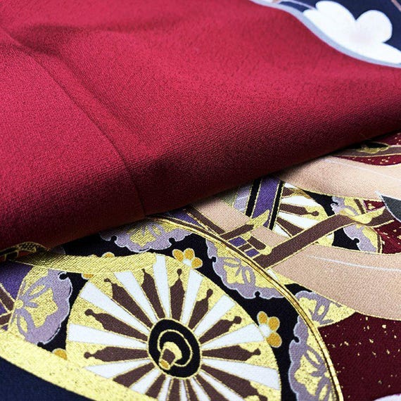 Uchikake Kimono Red color Snow ring pattern Premium P… - Gem