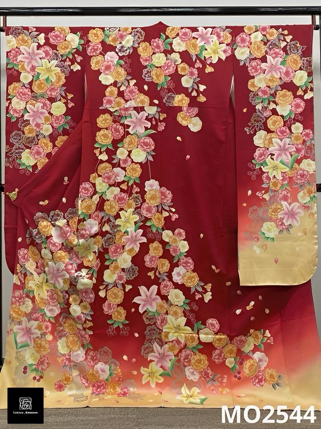 Furisode Kimono Red Color Flower Pattern Wedding Premium Pure Silk ...