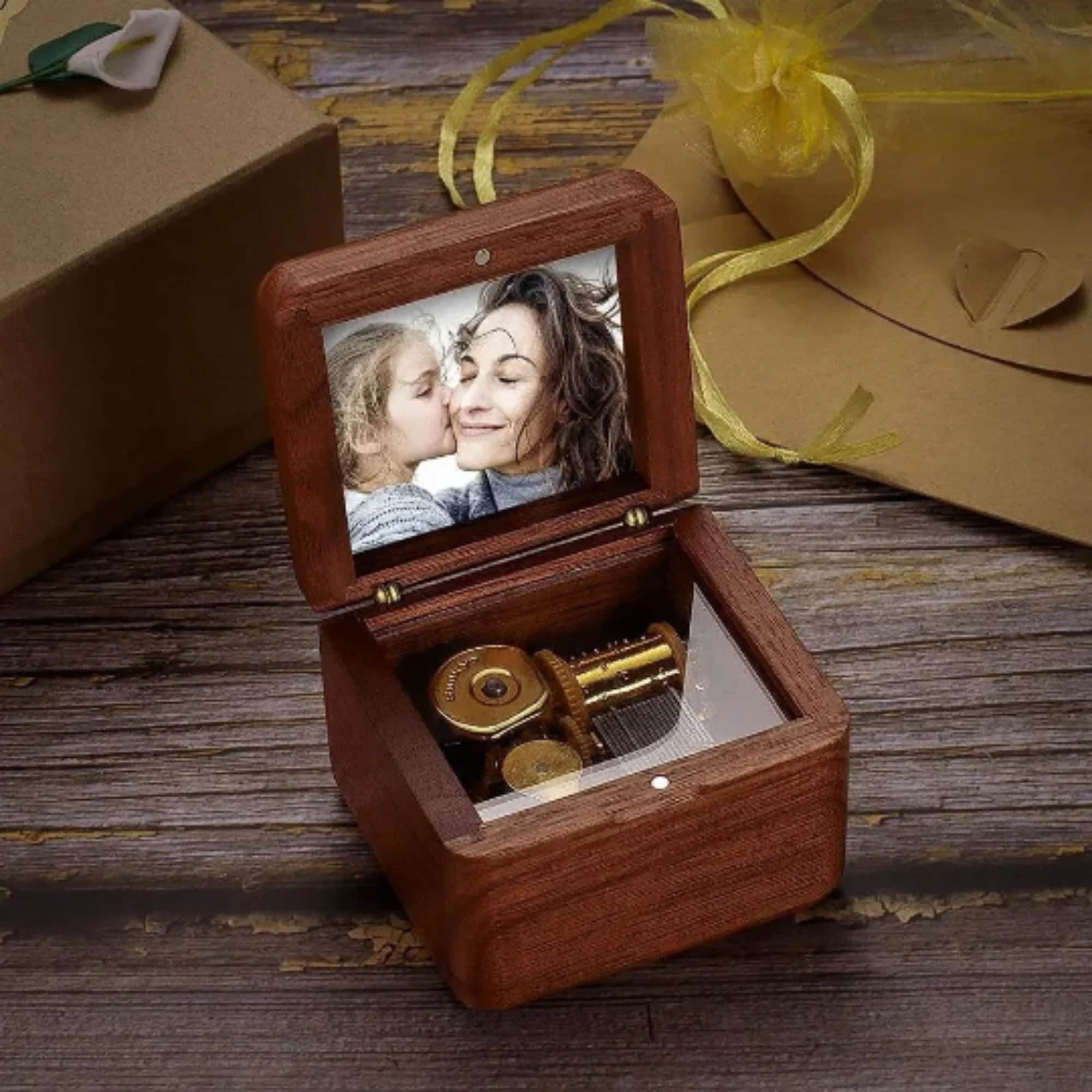 Personalized Wooden Music Box Custom Music Box Vintage Heart Music Box ...