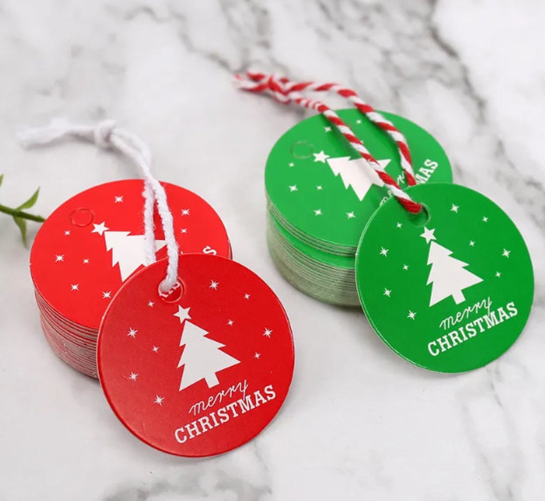 Merry Christmas Gift Tags Red Green Xmas Tree Round Shape White Card ...