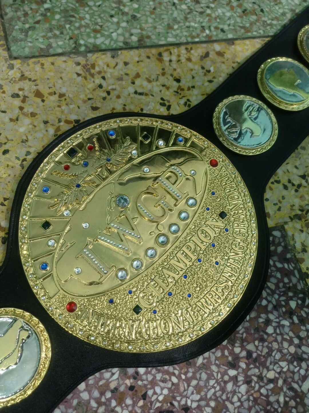 Iwgp V1 Heavyweight Championship Championship Belt Best Gifts for New Year Christmas for Dad ...