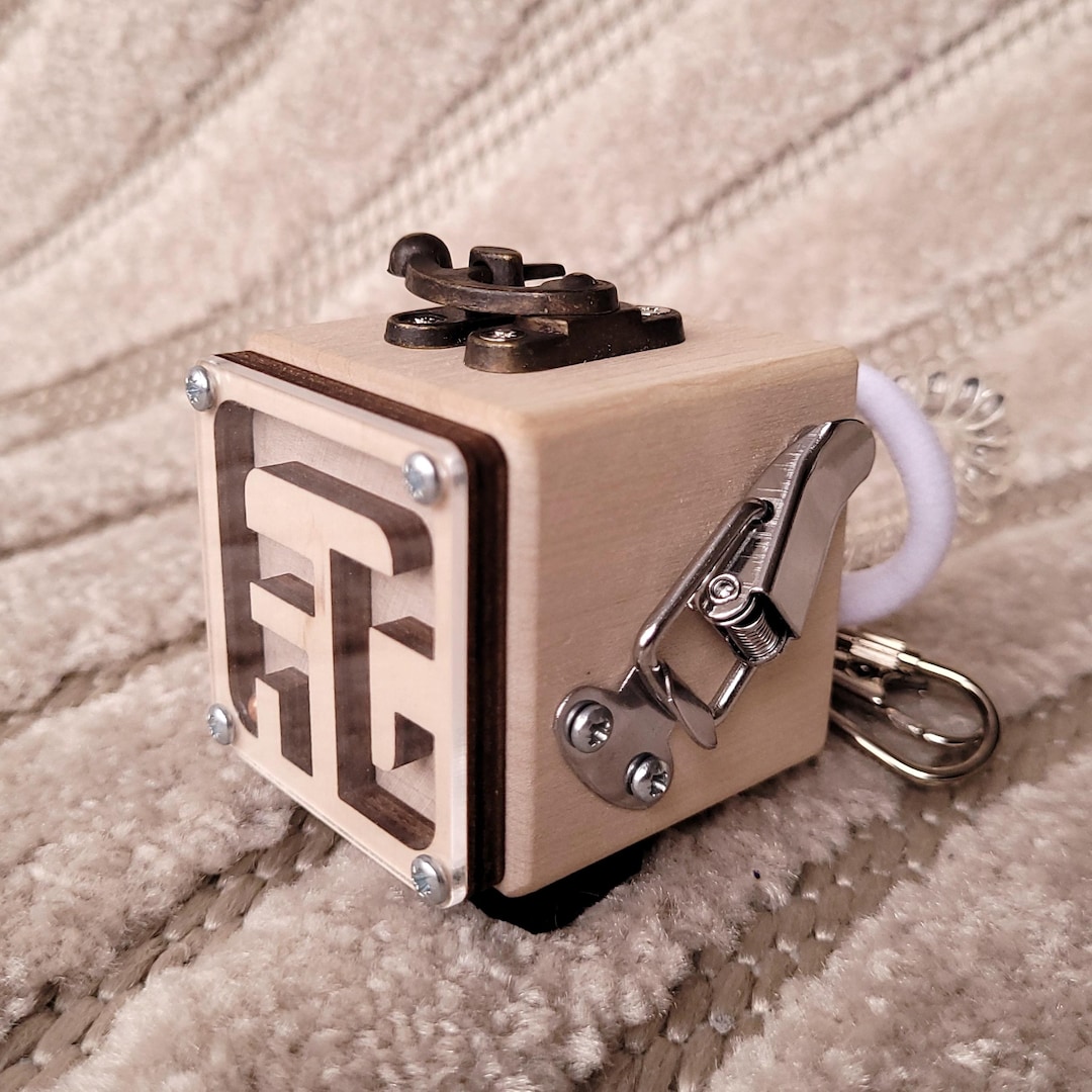 Travel Busy Cube Toddler 1 Year Old Boy Natural Wood Cube Activity ...