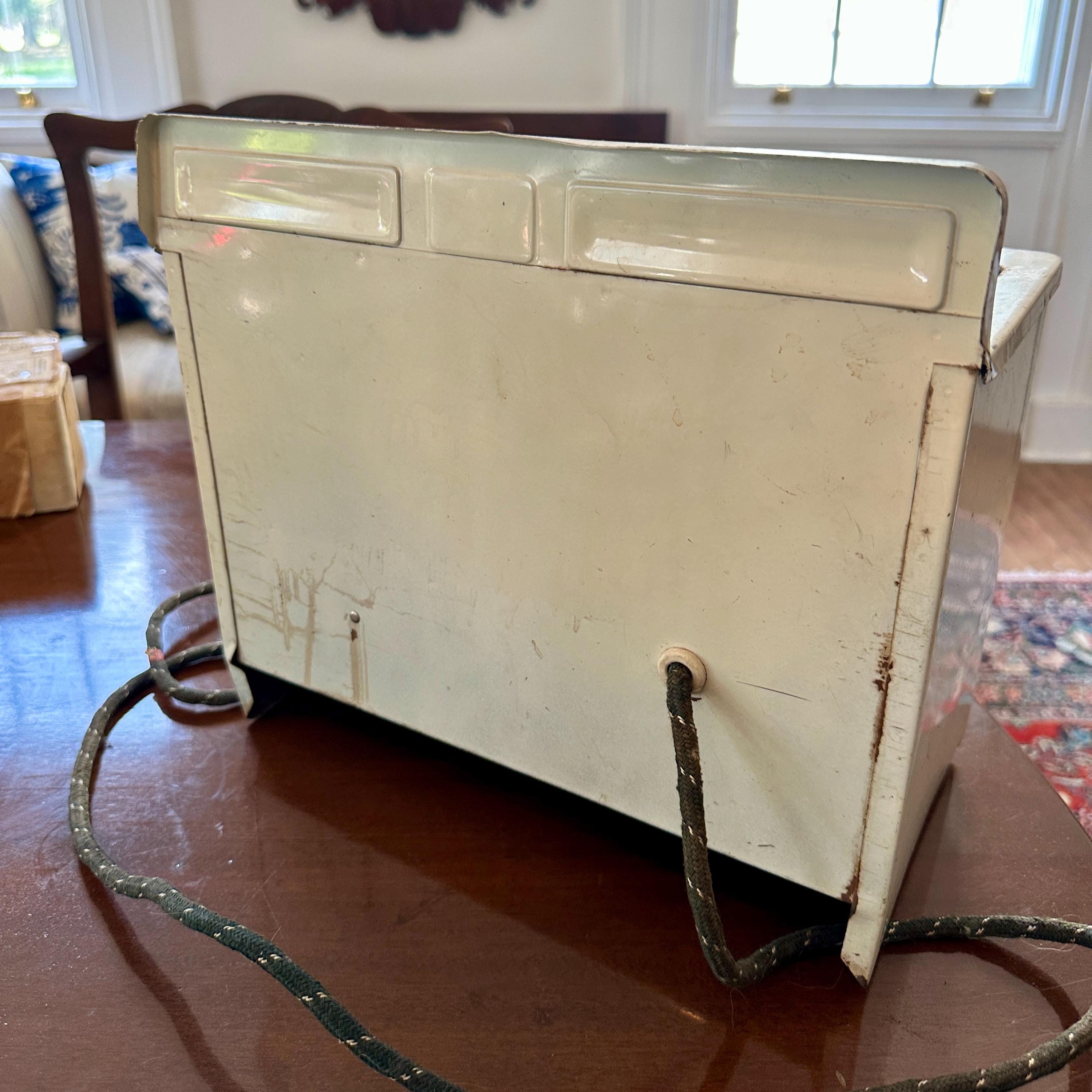 1950s Little Lady Toy Stove: Vintage Metal Kitchen Decor - Etsy