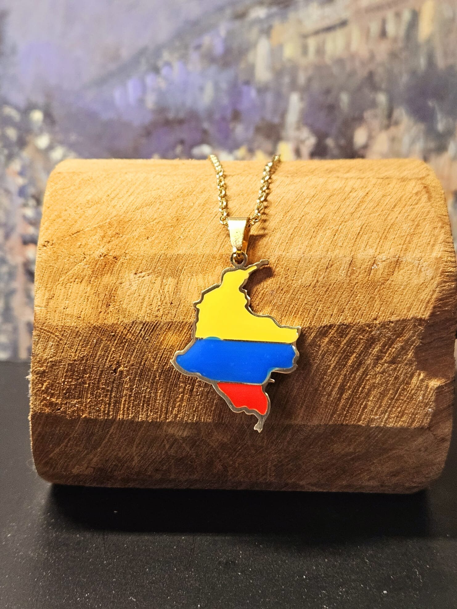 Colombia Necklace Pendant Country Outline With Flag Gold-plated ...