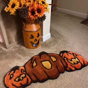 Tufted Pumpkin Rug Design, Made to Order Home Decor, Personalized Rug ...