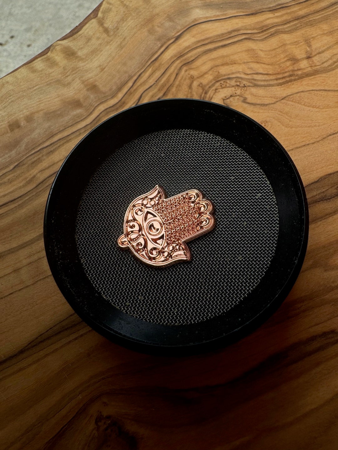 Kief Coin Hamsa Hand - Etsy UK