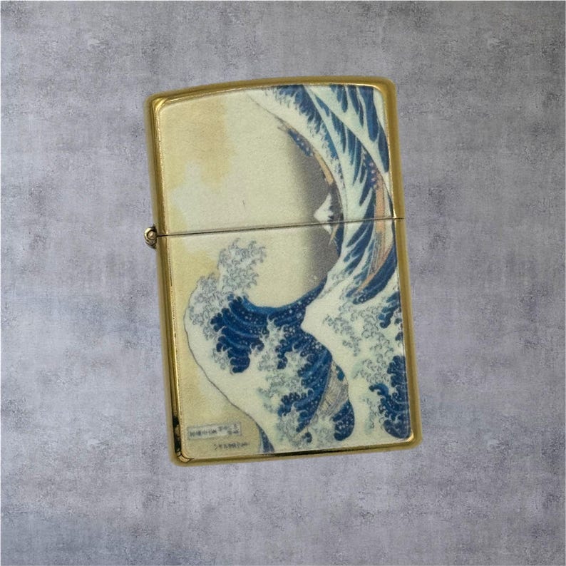 Great Wave of Kanagawa Personalized Lighter, Japanese Style Lighter - Etsy