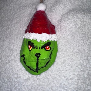 Grinch Oyster Shell Ornament - Etsy