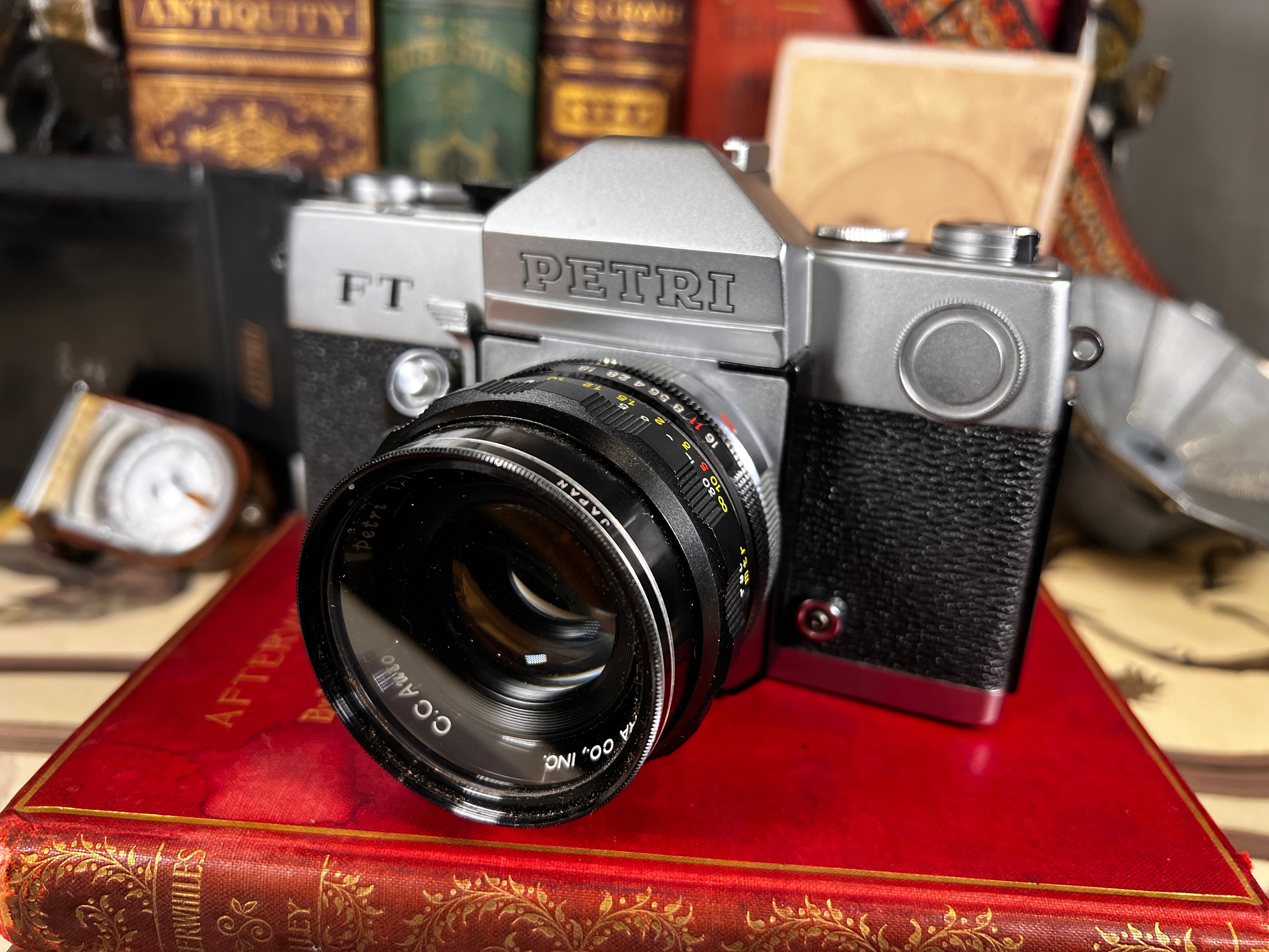 Petri FT Camera and Petri 1:1.8 F55mm Lens - Etsy