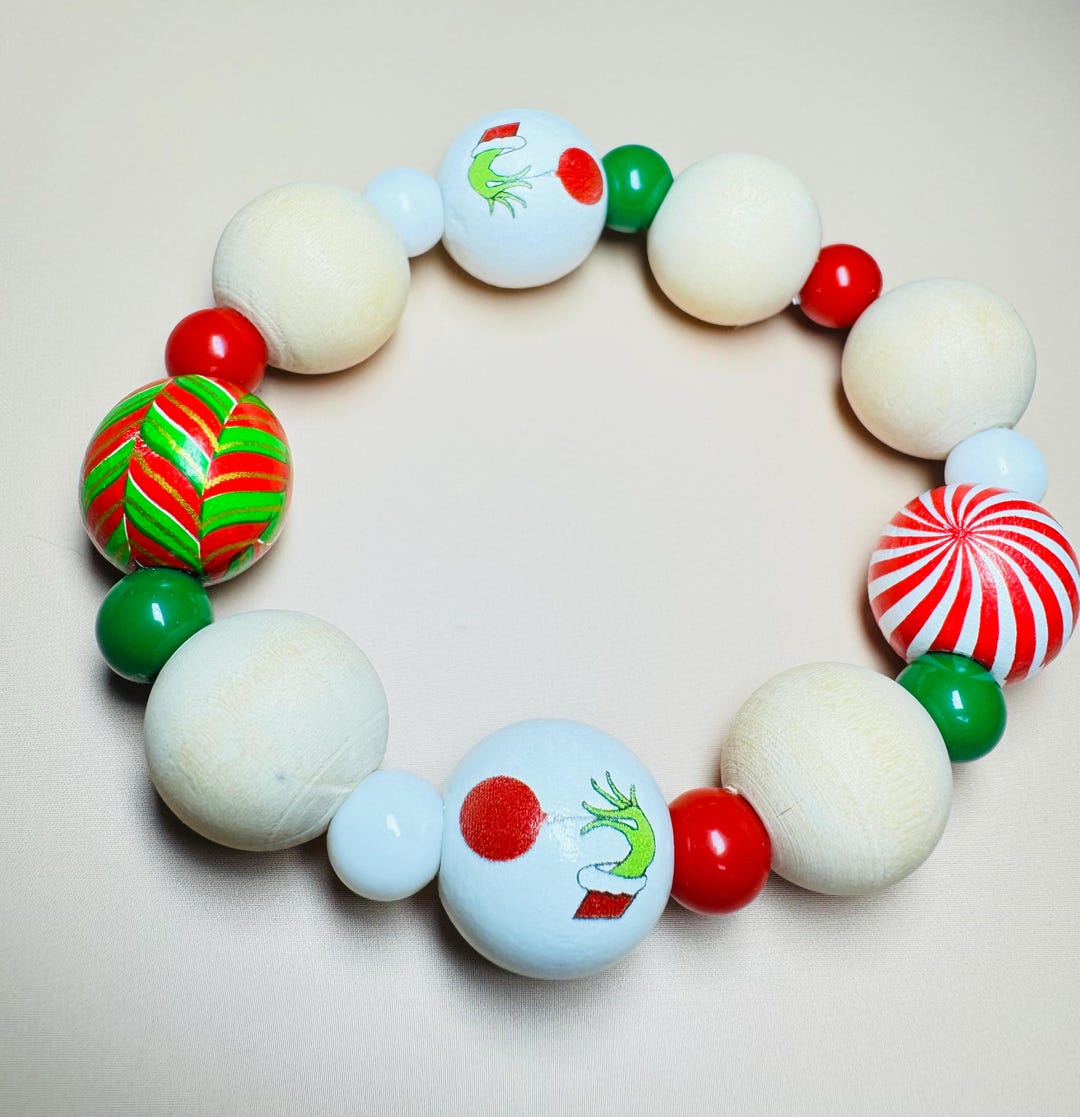 Grinch-inspired Bracelet - Etsy