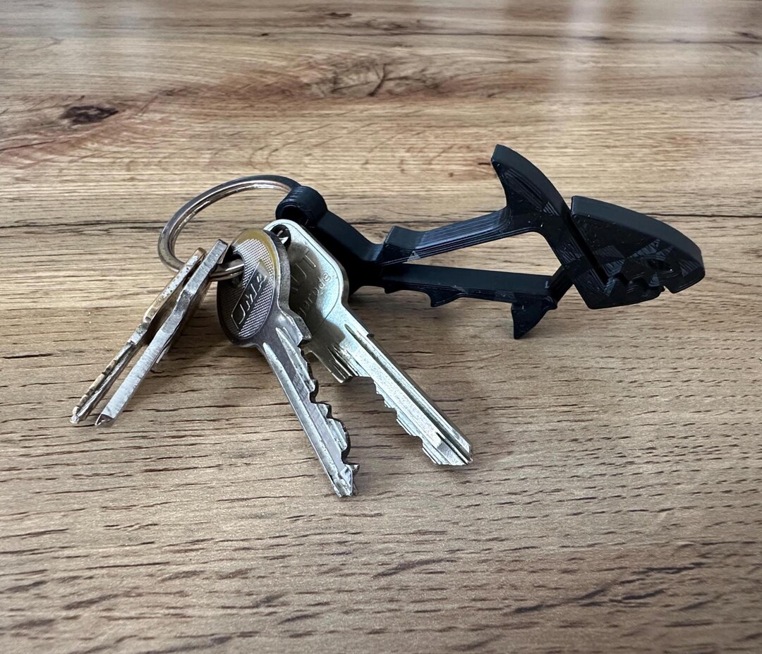 Shark Keychain With Clamp Function in Different Colors - Etsy