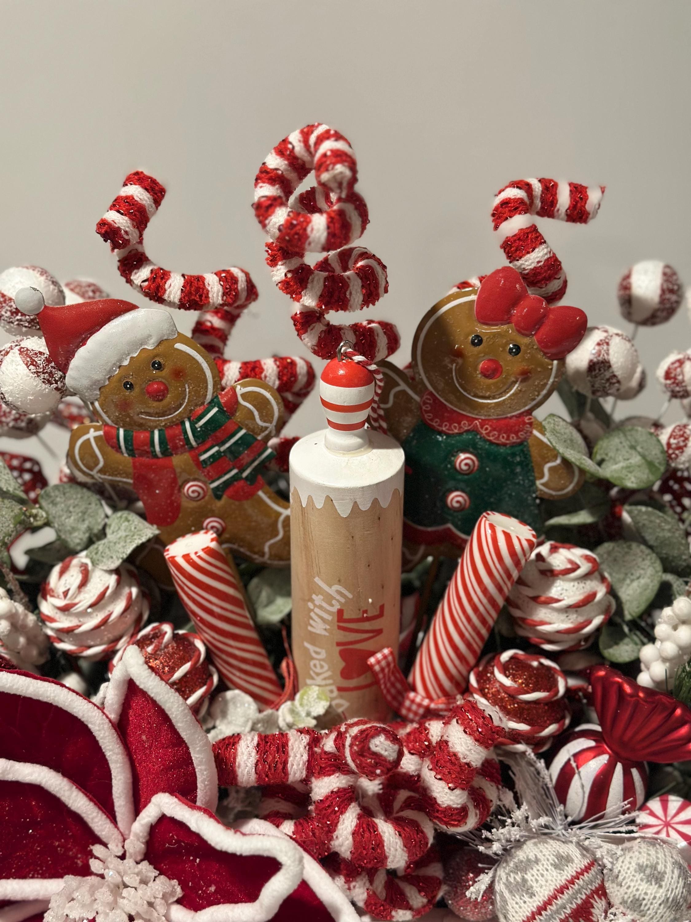 Handcrafted Merry Christmas Centerpiece Festive Gingerbread & Candy ...