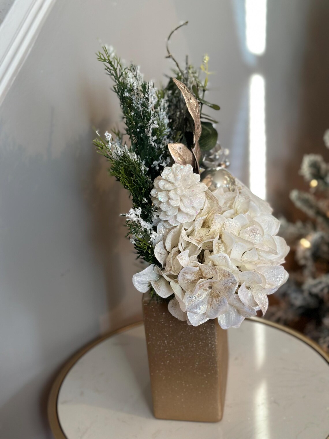 Elegant Winter Wonderland Floral Arrangement – White Hydrangeas, Gold ...
