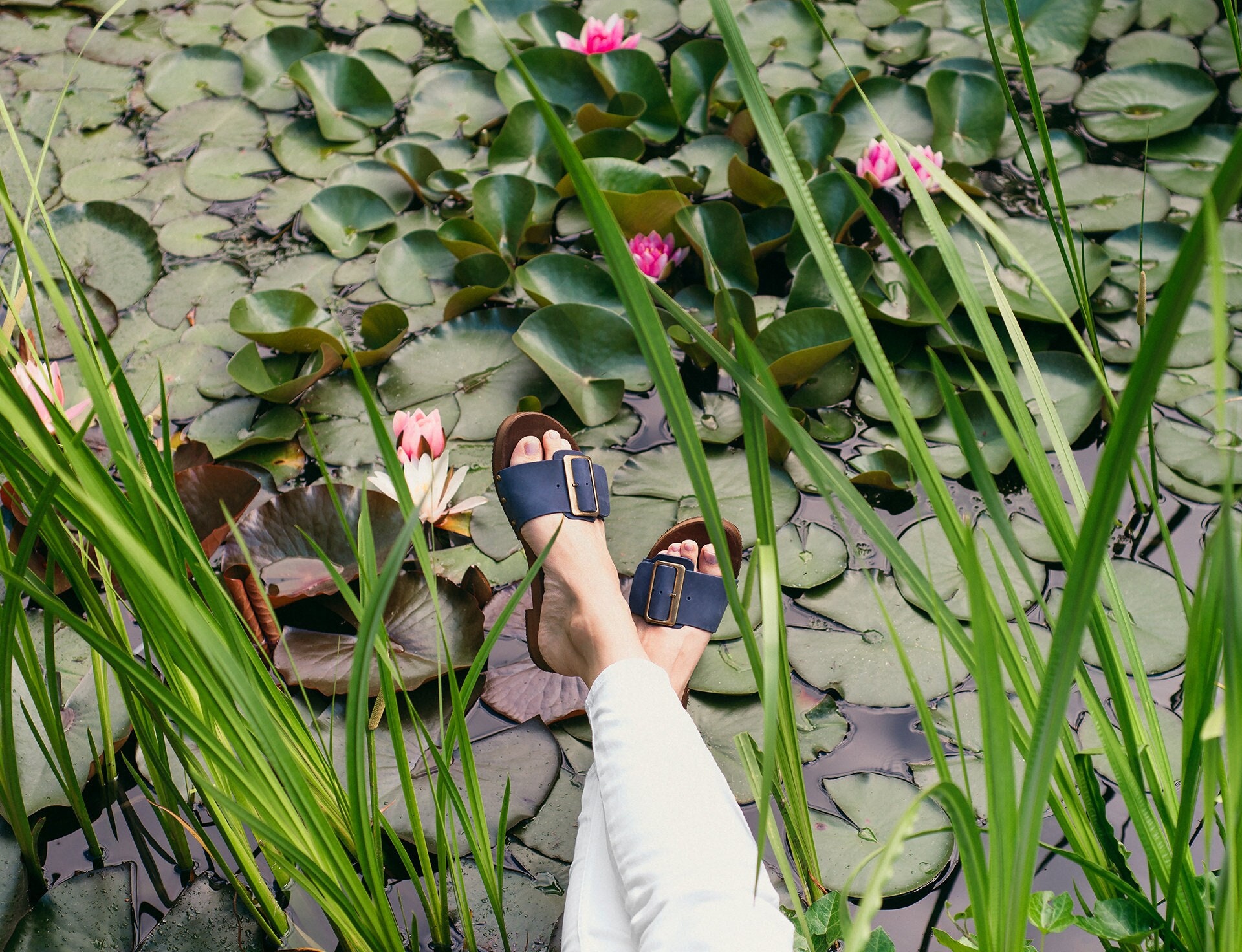 Blue Flip Flops & Leather Barefoot Sandals: Clogs Women, Wooden Clog ...