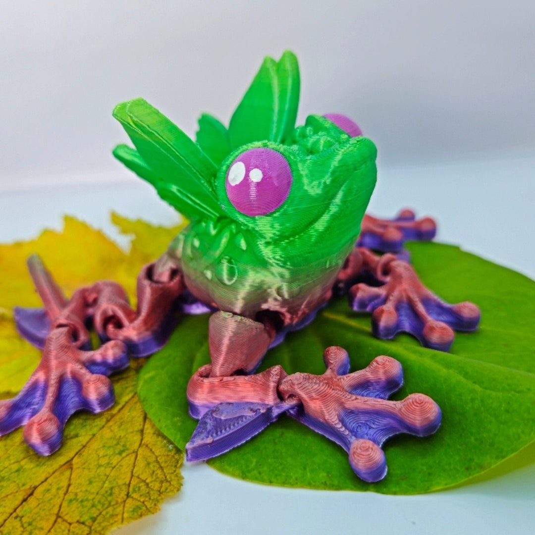 Flutter Frog Familiar - Etsy