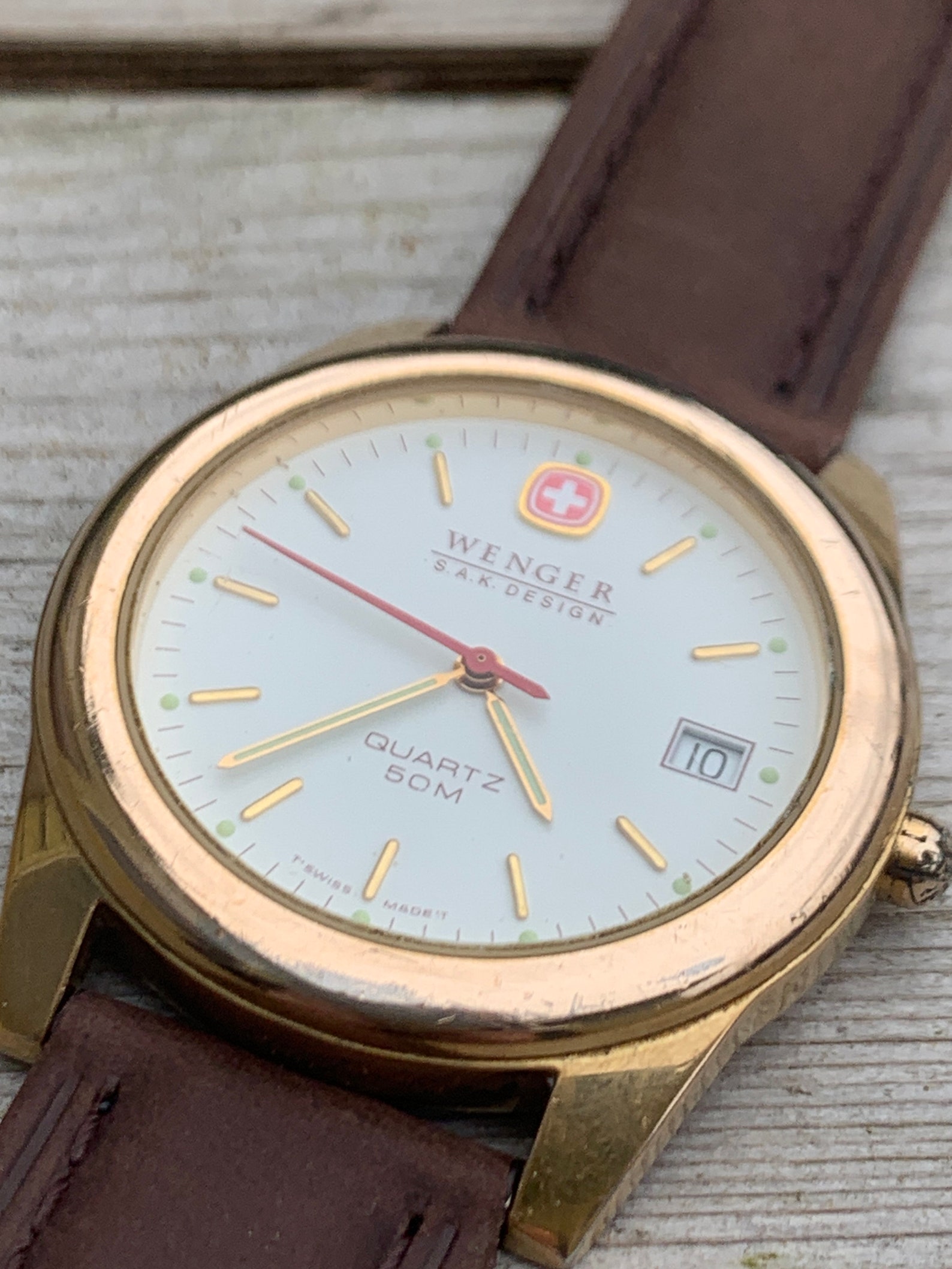 Wenger SAK Design Swiss Army Style 1990s Gold Quartz Watch Gold Bezel ...