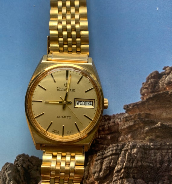 1980s Armitron Quartz Watch with Day/Date. New Batter… - Gem