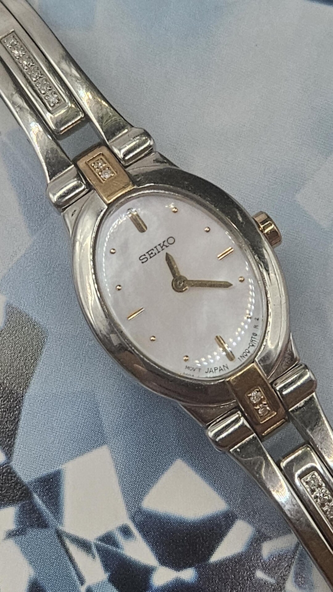 Vintage Seiko, Mother of Pearl Dial Watch, Model 1N00-0KG0 R2, Quartz ...