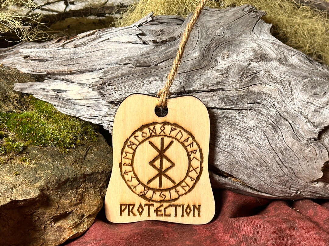 Yule Ornament Protection Rune. Tarot Card, Tarot, Pagan, Celtic, Druid ...