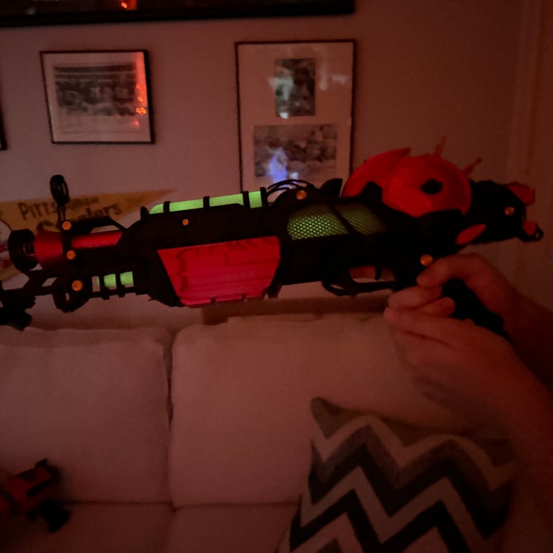 Call of Duty Raygun Replica - Etsy